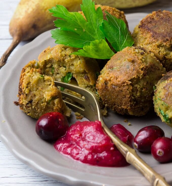 16 Holiday Favorites Made Plant-Based - The Monday Campaigns